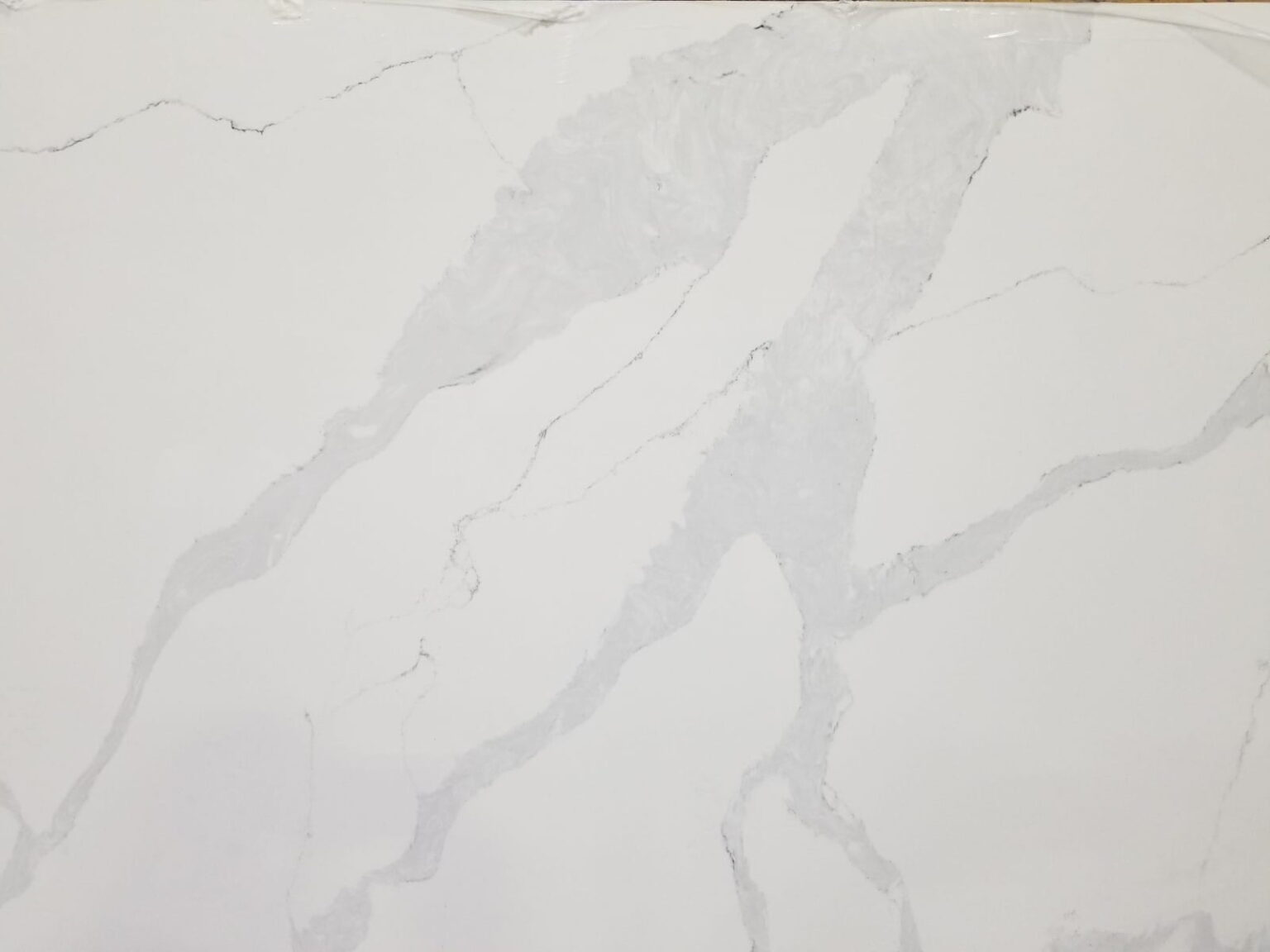 Statuario Viso | Quartz Slab By Primestones®