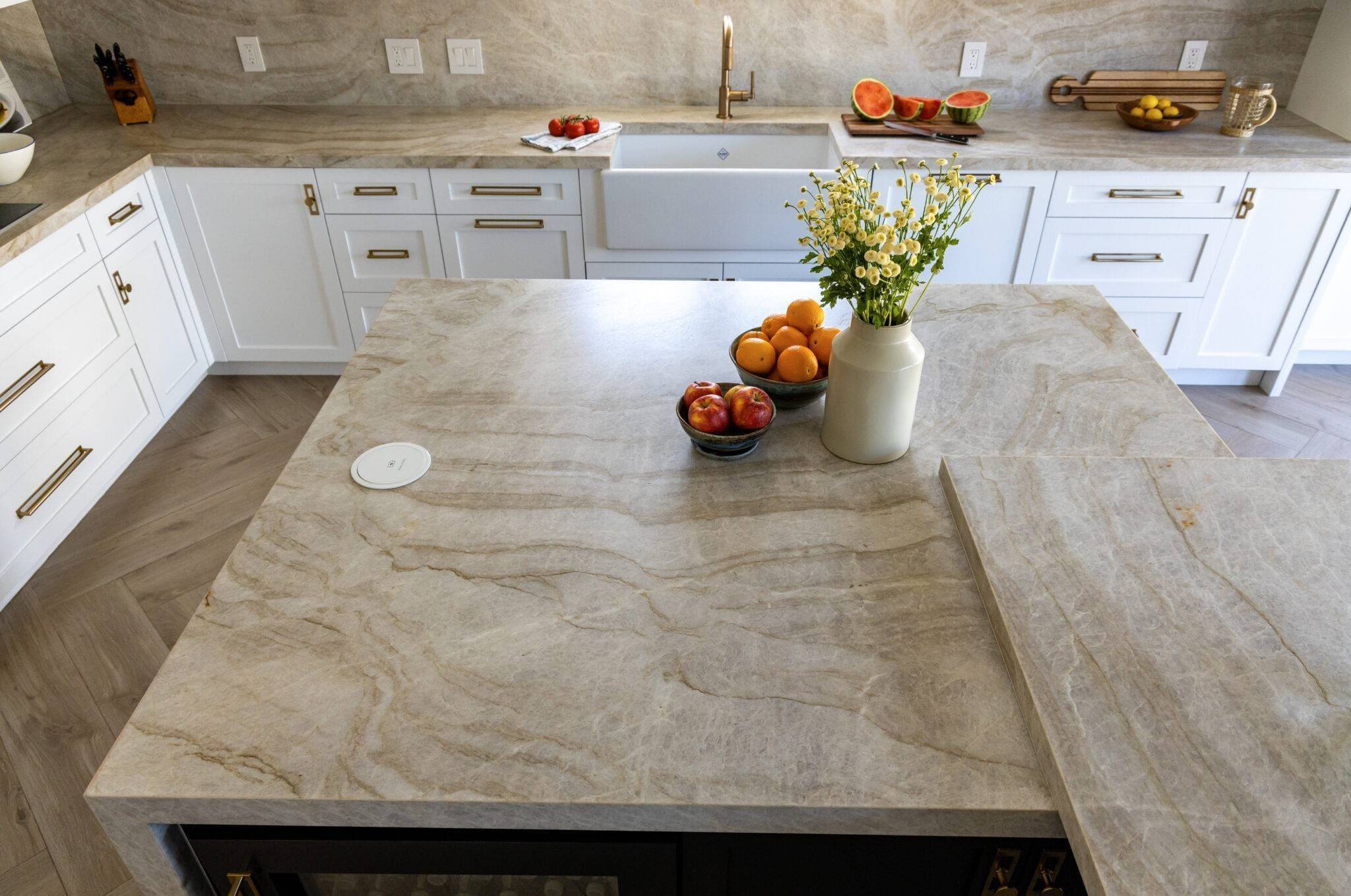 Taj Mahal Quartzite Kitchen