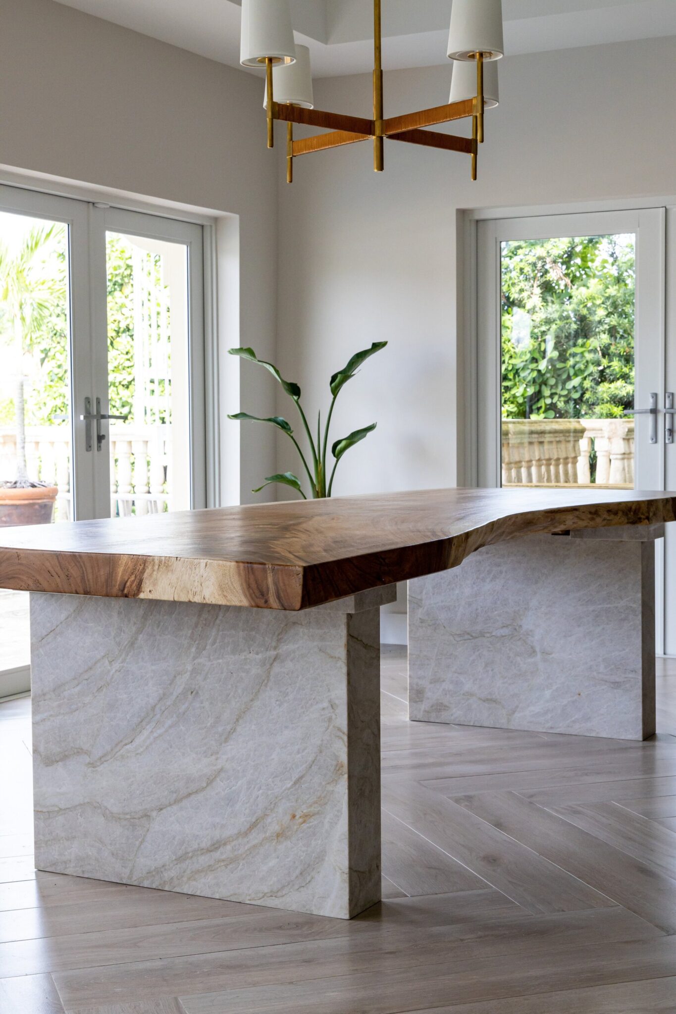 Taj Mahal Quartzite Kitchen