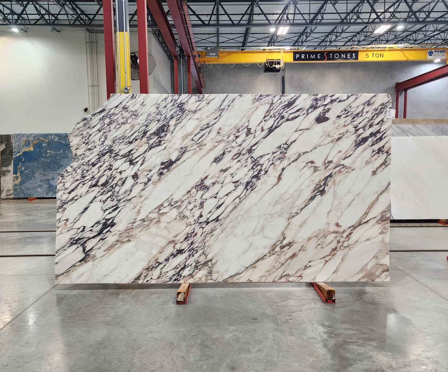 Calacatta Monet Extra Quartzite At Primestones® - Honed Beauty For Your ...